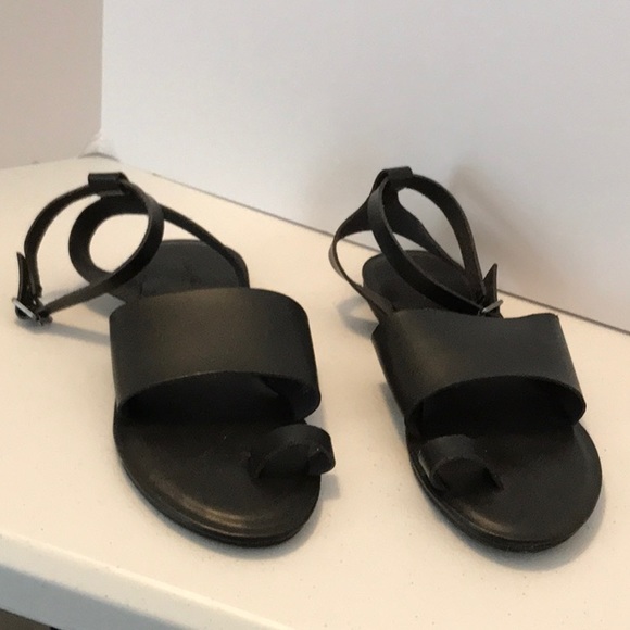 Universal Thread | Shoes | New Ankle Strap Sandals | Poshmark